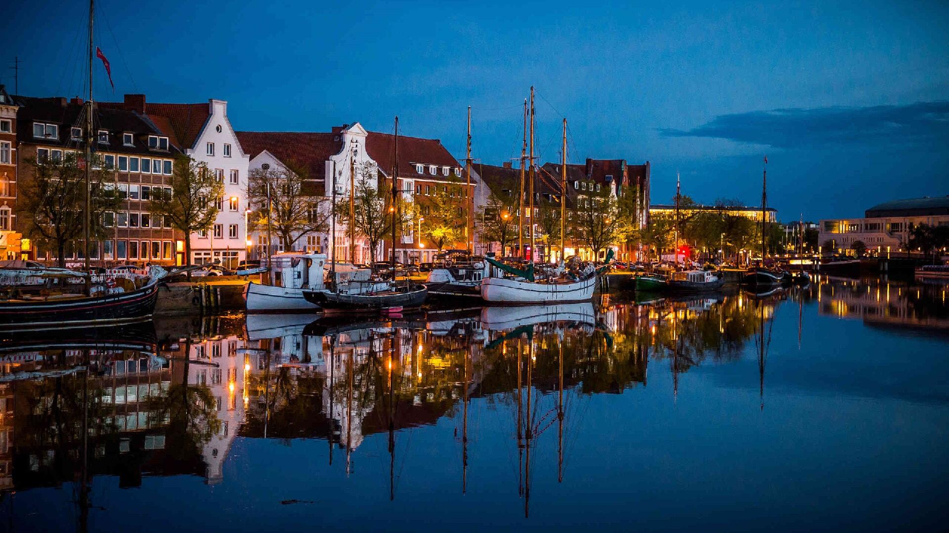 Lubeck Wallpapers - Top Free Lubeck Backgrounds - WallpaperAccess