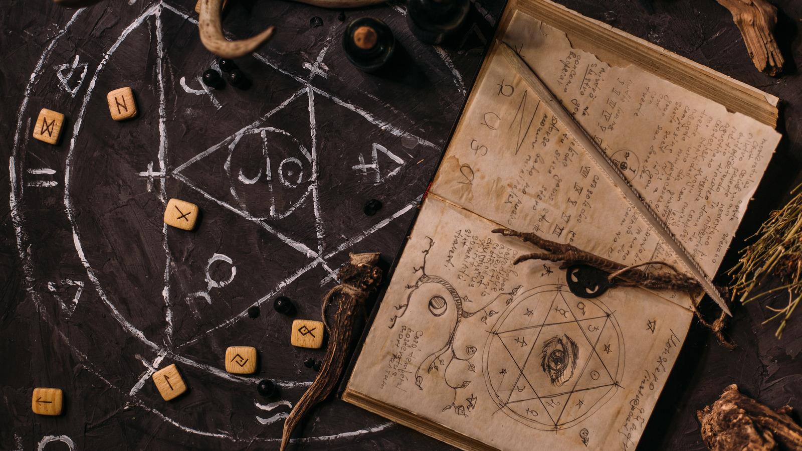 Witchcore Wallpapers - Top Free Witchcore Backgrounds - WallpaperAccess