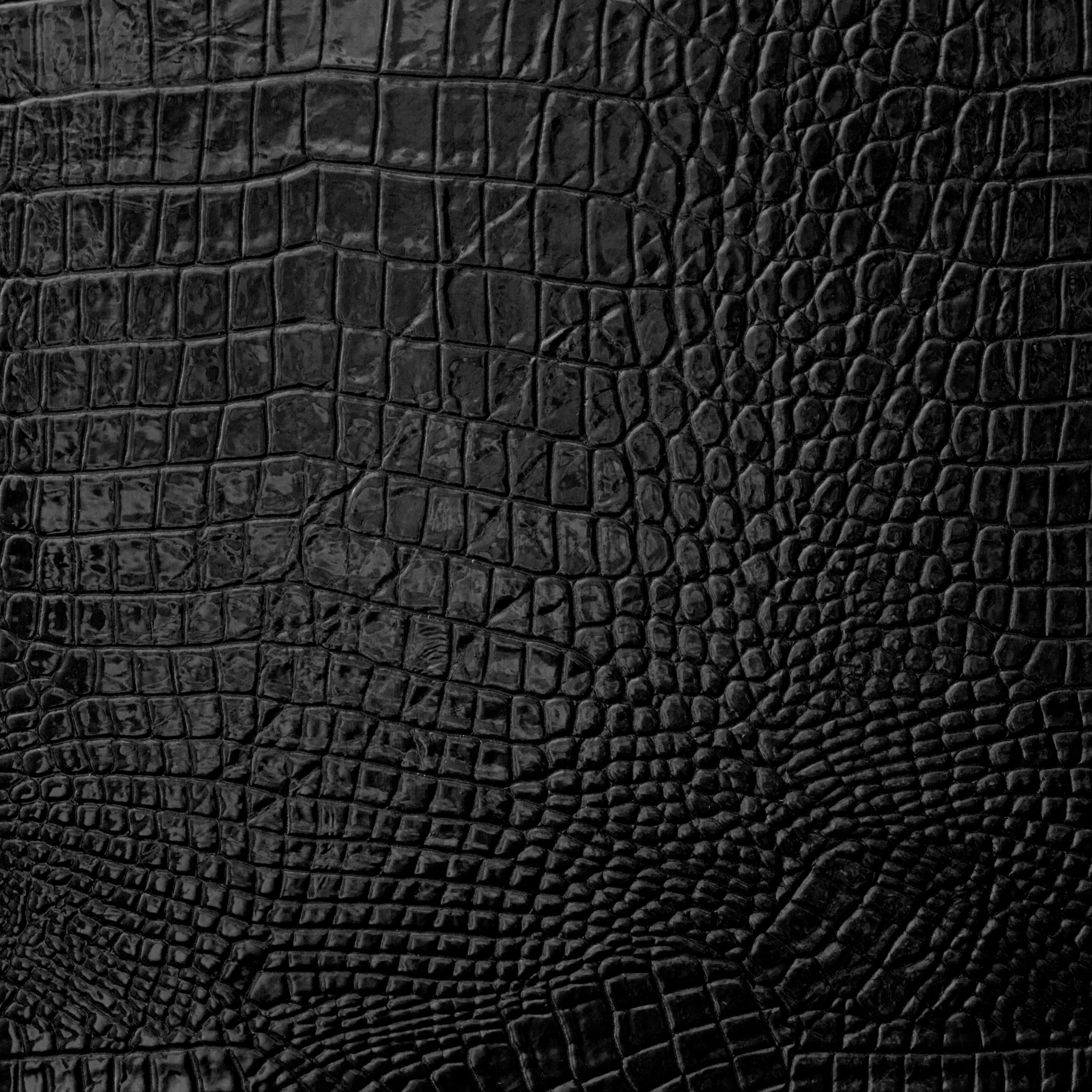 Black Skin Wallpapers - Top Free Black Skin Backgrounds - WallpaperAccess