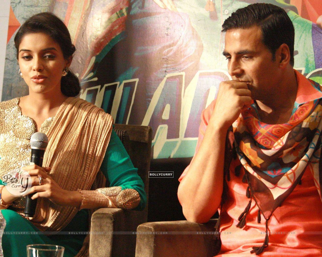 Khiladi 786 Wallpapers - Top Free Khiladi 786 Backgrounds - WallpaperAccess