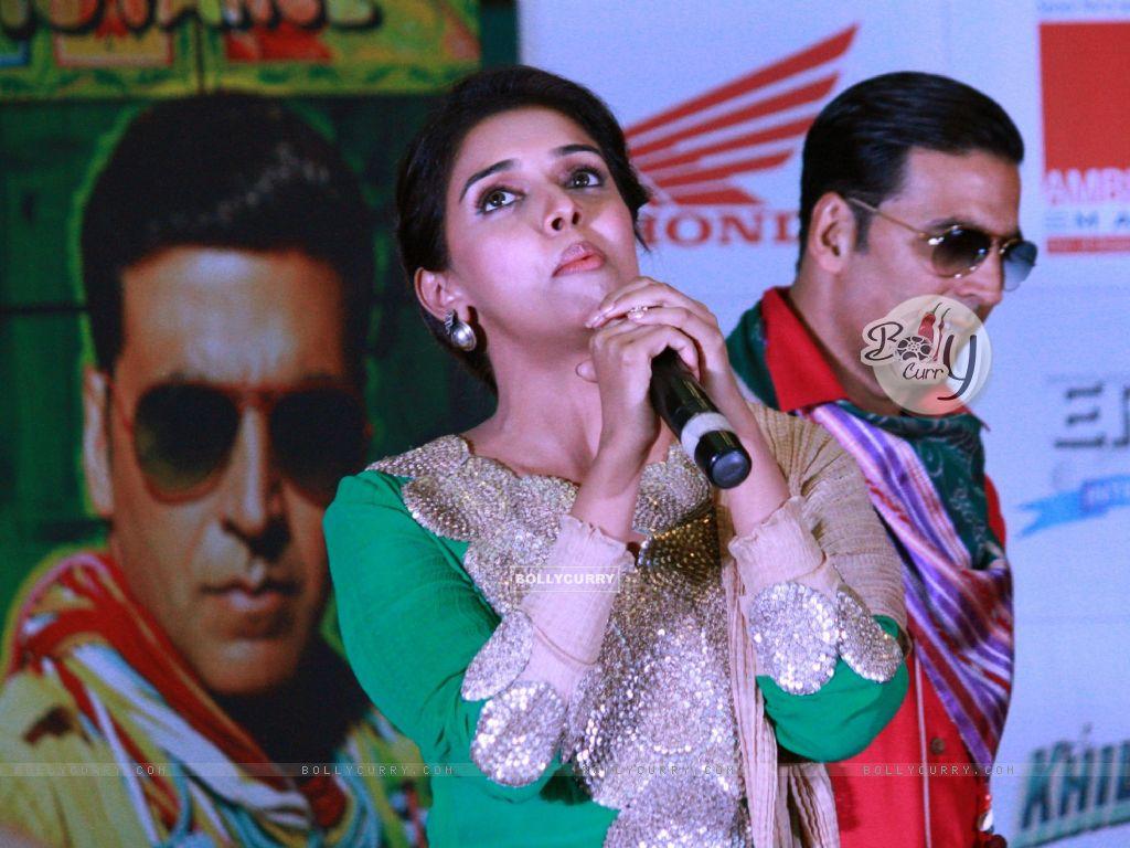 Khiladi 786 Wallpapers - Top Free Khiladi 786 Backgrounds - WallpaperAccess