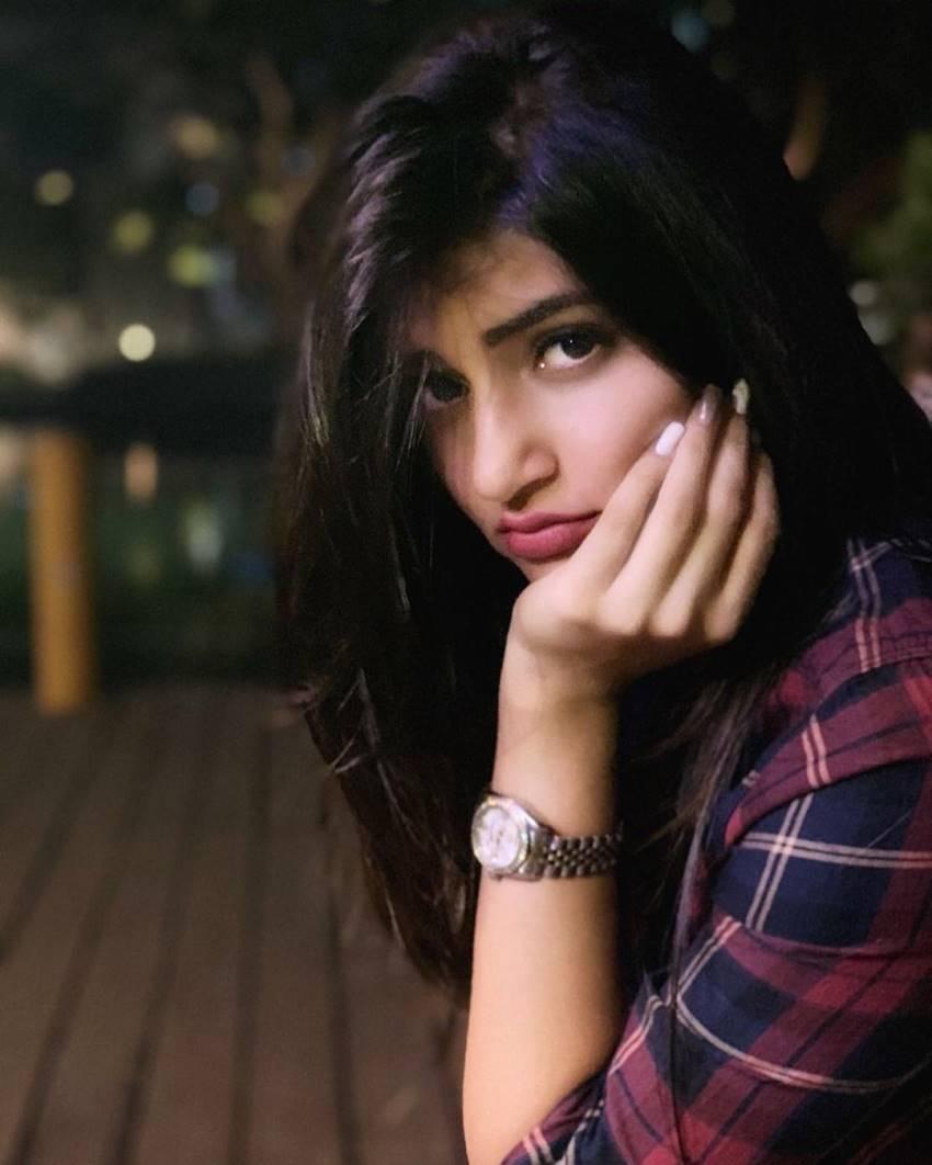 Sreeleela Wallpapers - Top Free Sreeleela Backgrounds - WallpaperAccess