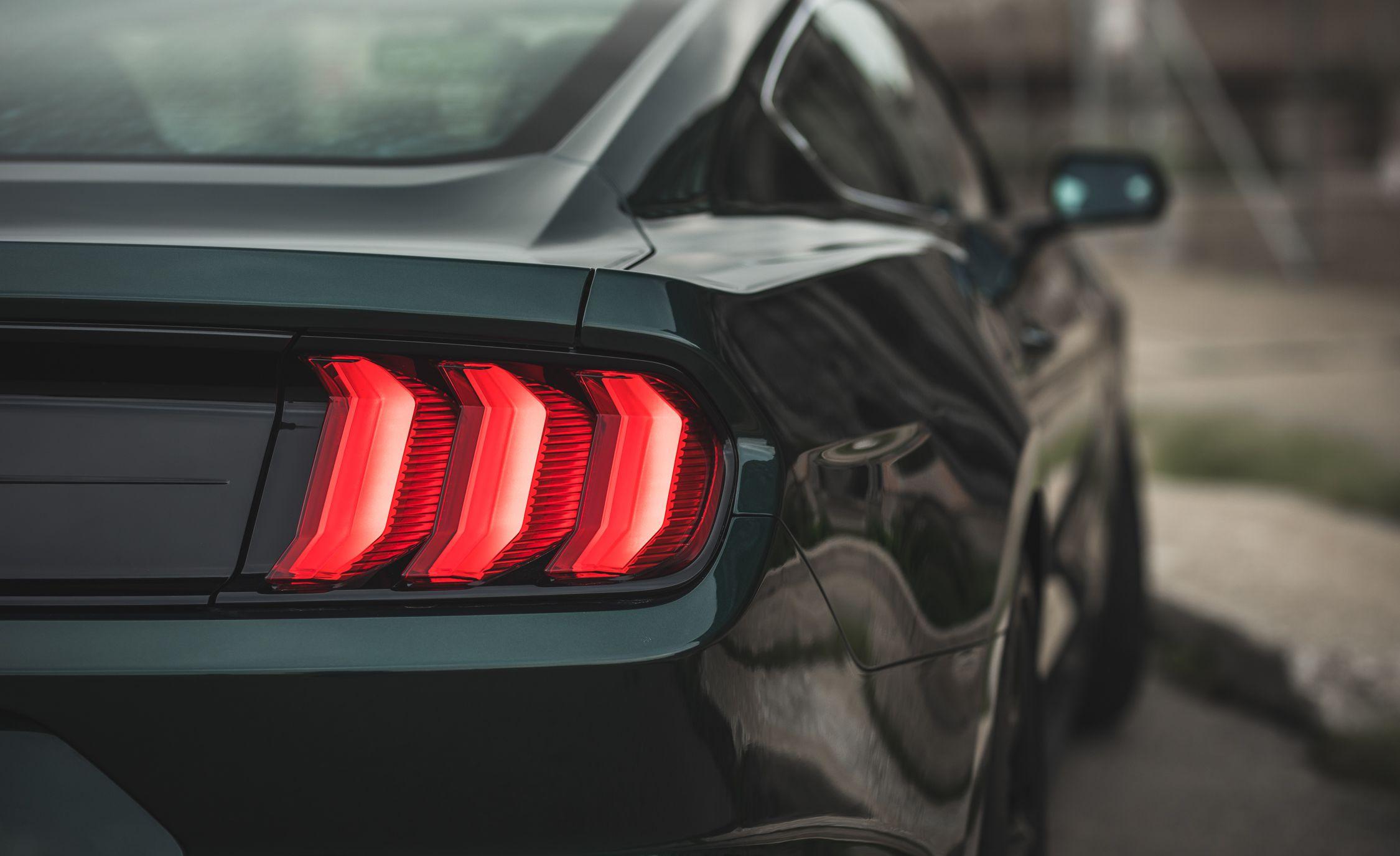 Tail Light Wallpapers - Top Free Tail Light Backgrounds - WallpaperAccess