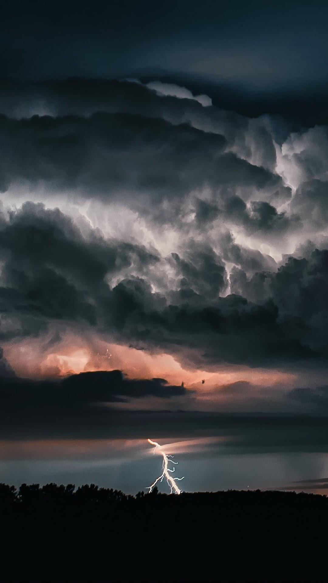 Thunder and Lightning Wallpapers - Top Free Thunder and Lightning ...