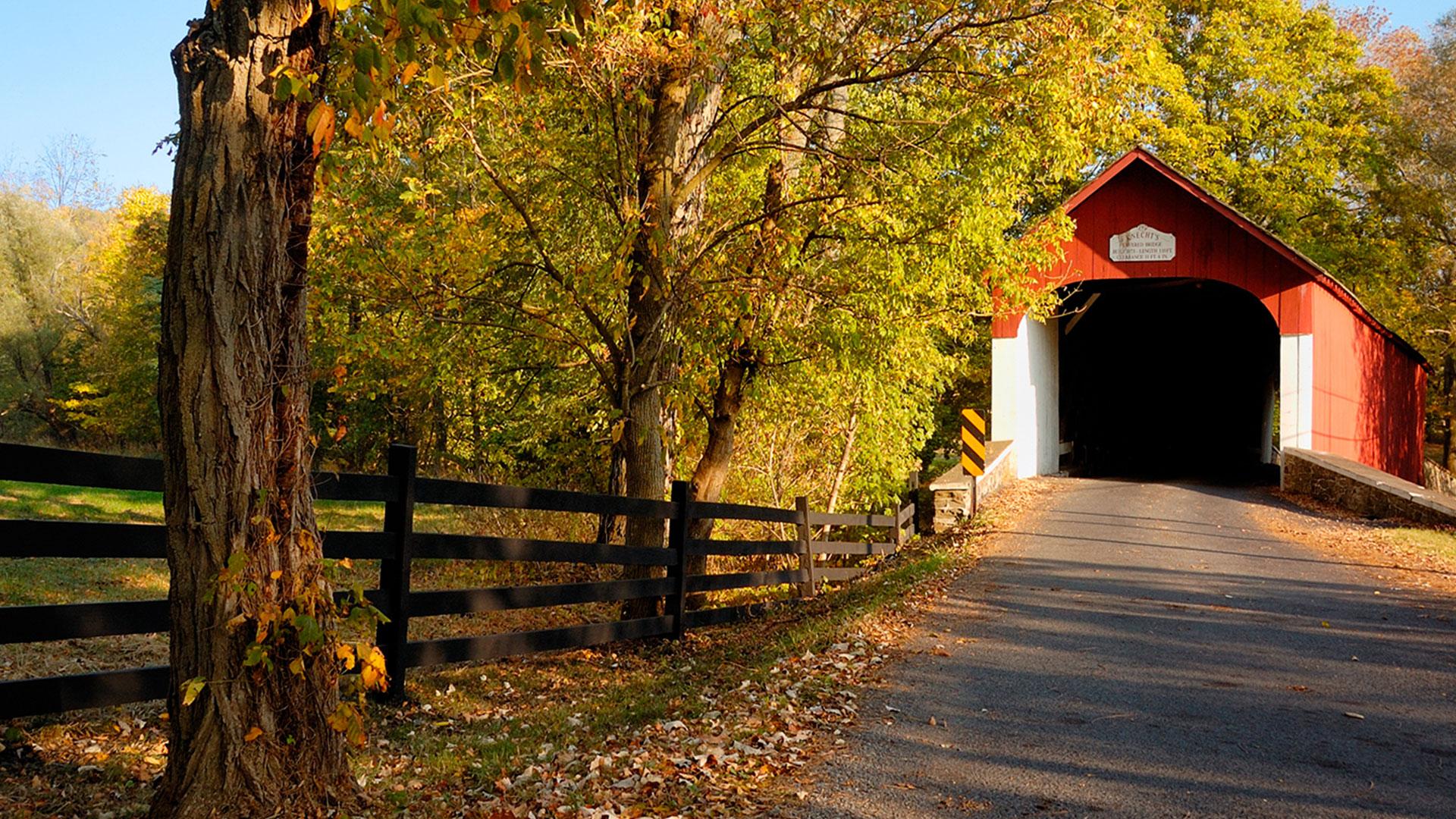 Covered Bridge Autumn Wallpapers - Top Free Covered Bridge Autumn ...