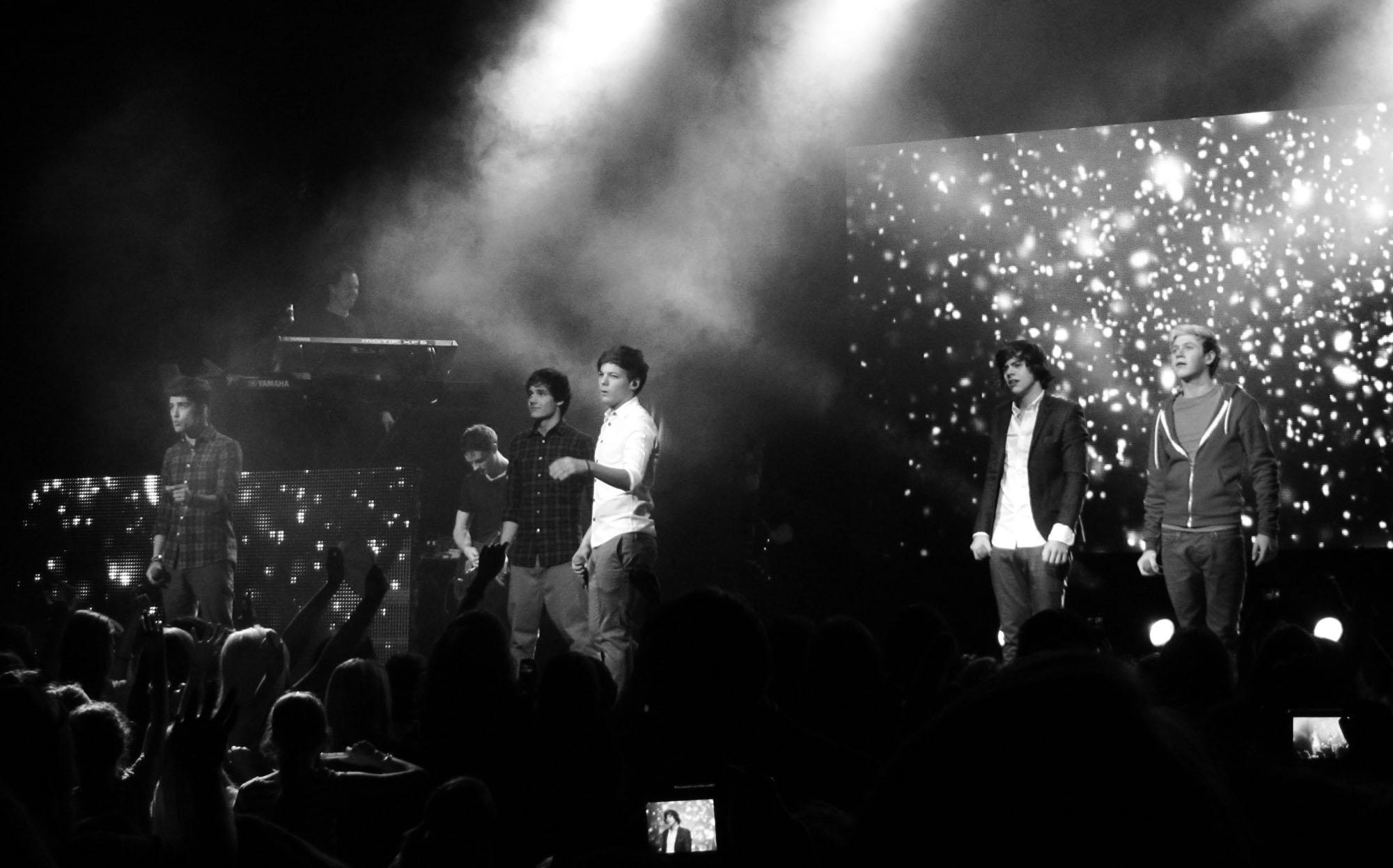 One Direction Concert Wallpapers - Top Free One Direction Concert ...