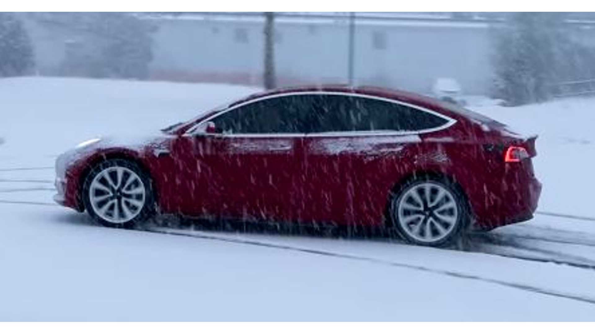 Tesla Snow Wallpapers - Top Free Tesla Snow Backgrounds - WallpaperAccess