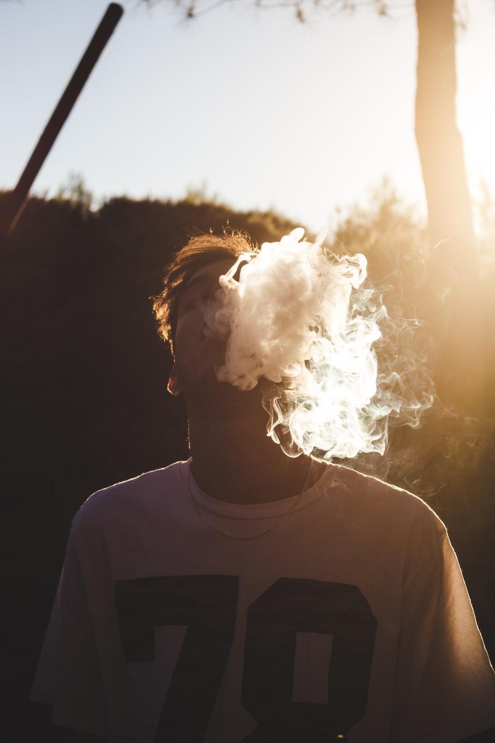 Men Smoking Wallpapers - Top Free Men Smoking Backgrounds - WallpaperAccess