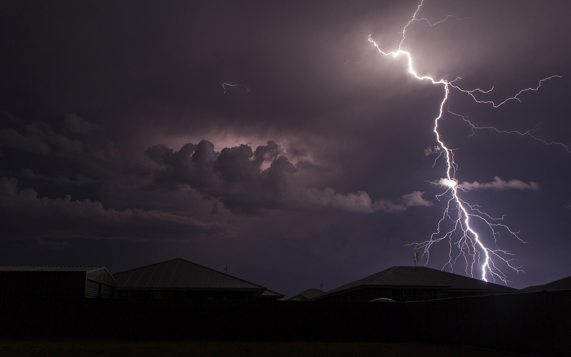 Heavy Rain Storm Wallpapers - Top Free Heavy Rain Storm Backgrounds ...