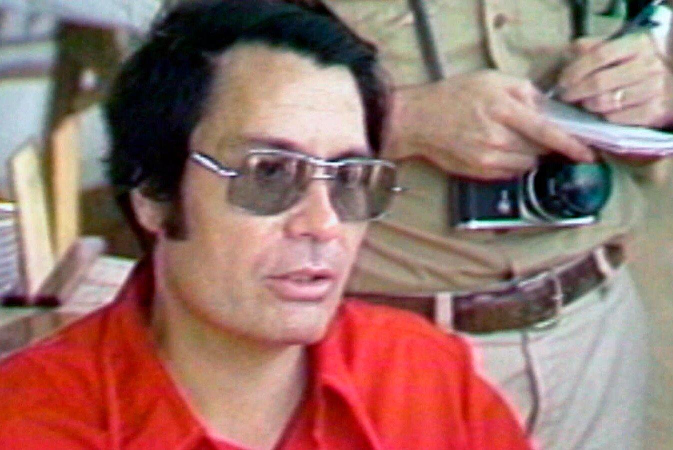 Jim Jones Wallpapers - Top Free Jim Jones Backgrounds - WallpaperAccess