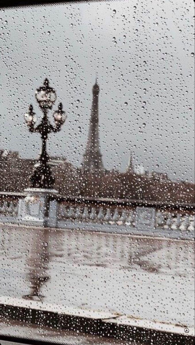 Rainy Paris Wallpapers - Top Free Rainy Paris Backgrounds - WallpaperAccess