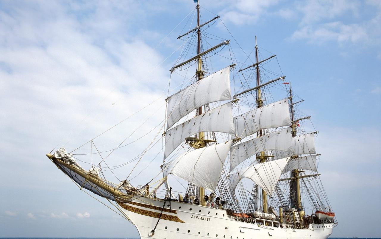 Cool Ships Wallpapers - Top Free Cool Ships Backgrounds - WallpaperAccess