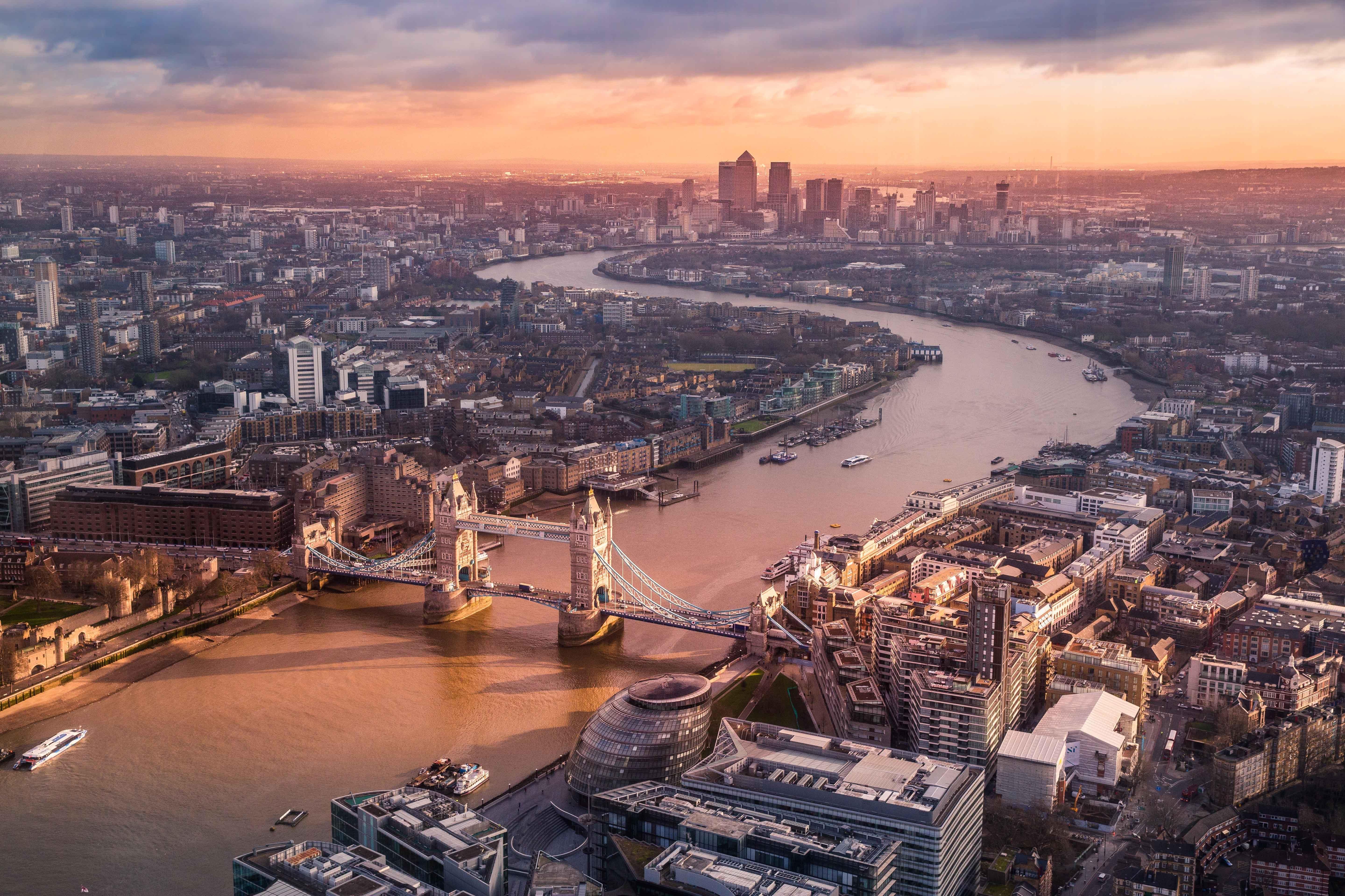 Cool London Wallpapers - Top Free Cool London Backgrounds - WallpaperAccess