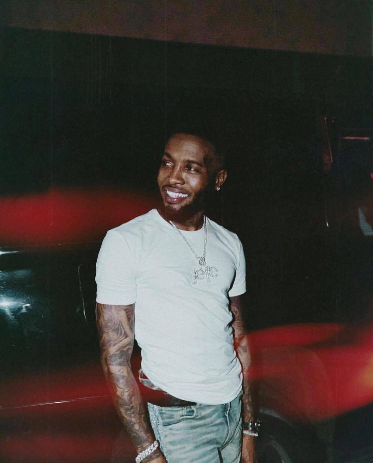 Glizzy Wallpapers - Top Free Glizzy Backgrounds - WallpaperAccess