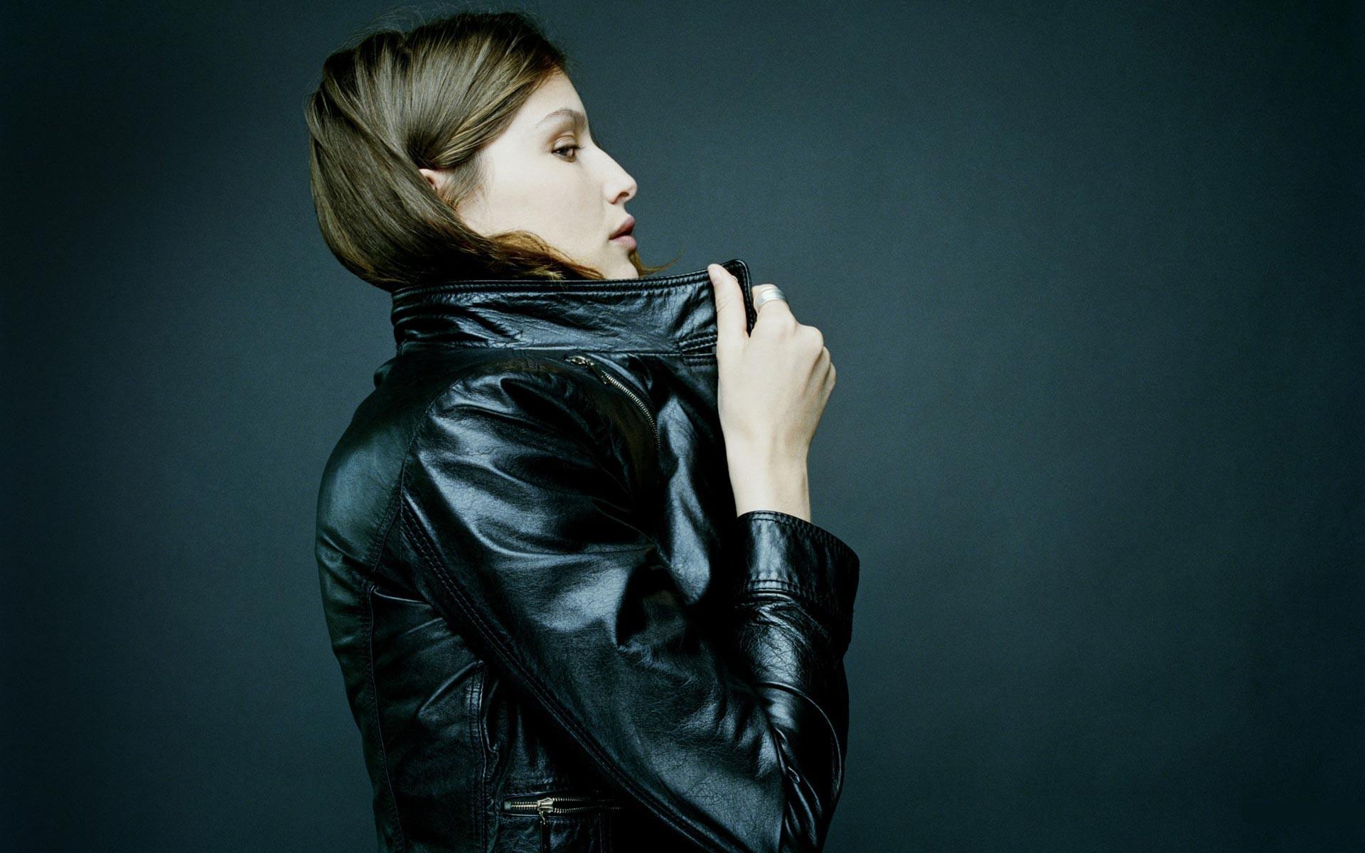 Leather Jacket Wallpapers - Top Free Leather Jacket Backgrounds ...