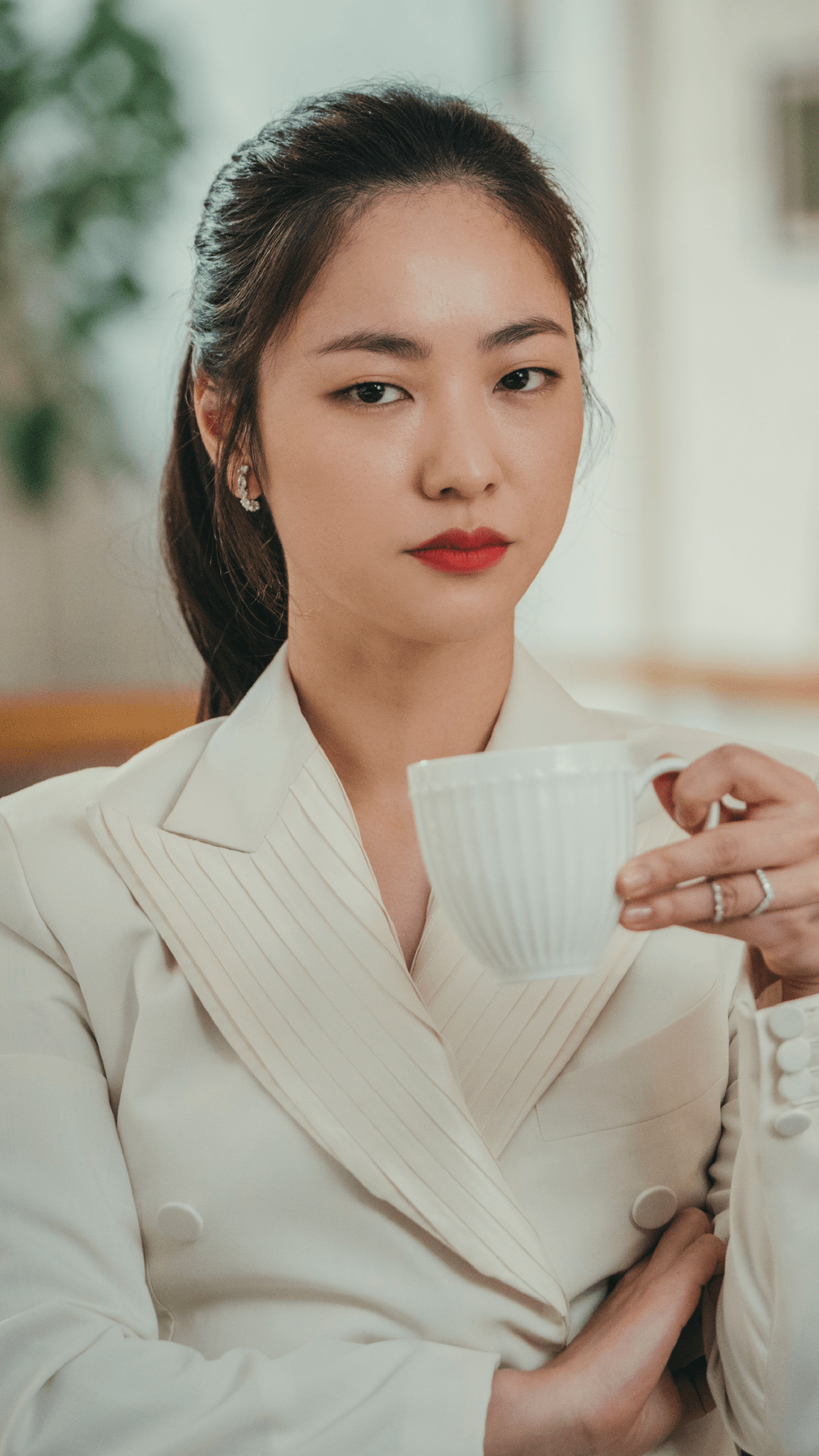 Jeon Yeo Been Wallpapers - Top Free Jeon Yeo Been Backgrounds ...