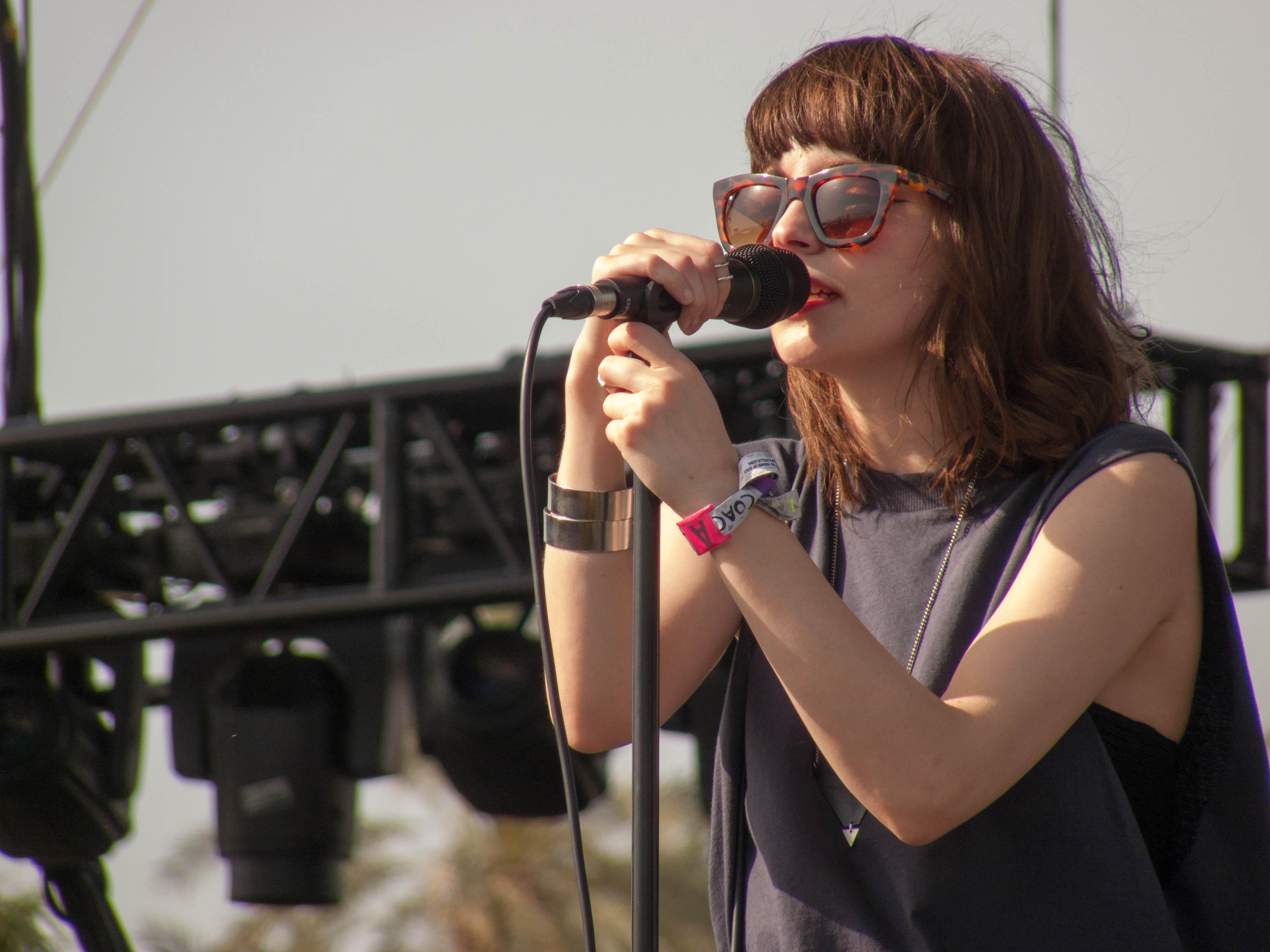 Lauren Mayberry Wallpapers - Top Free Lauren Mayberry Backgrounds ...