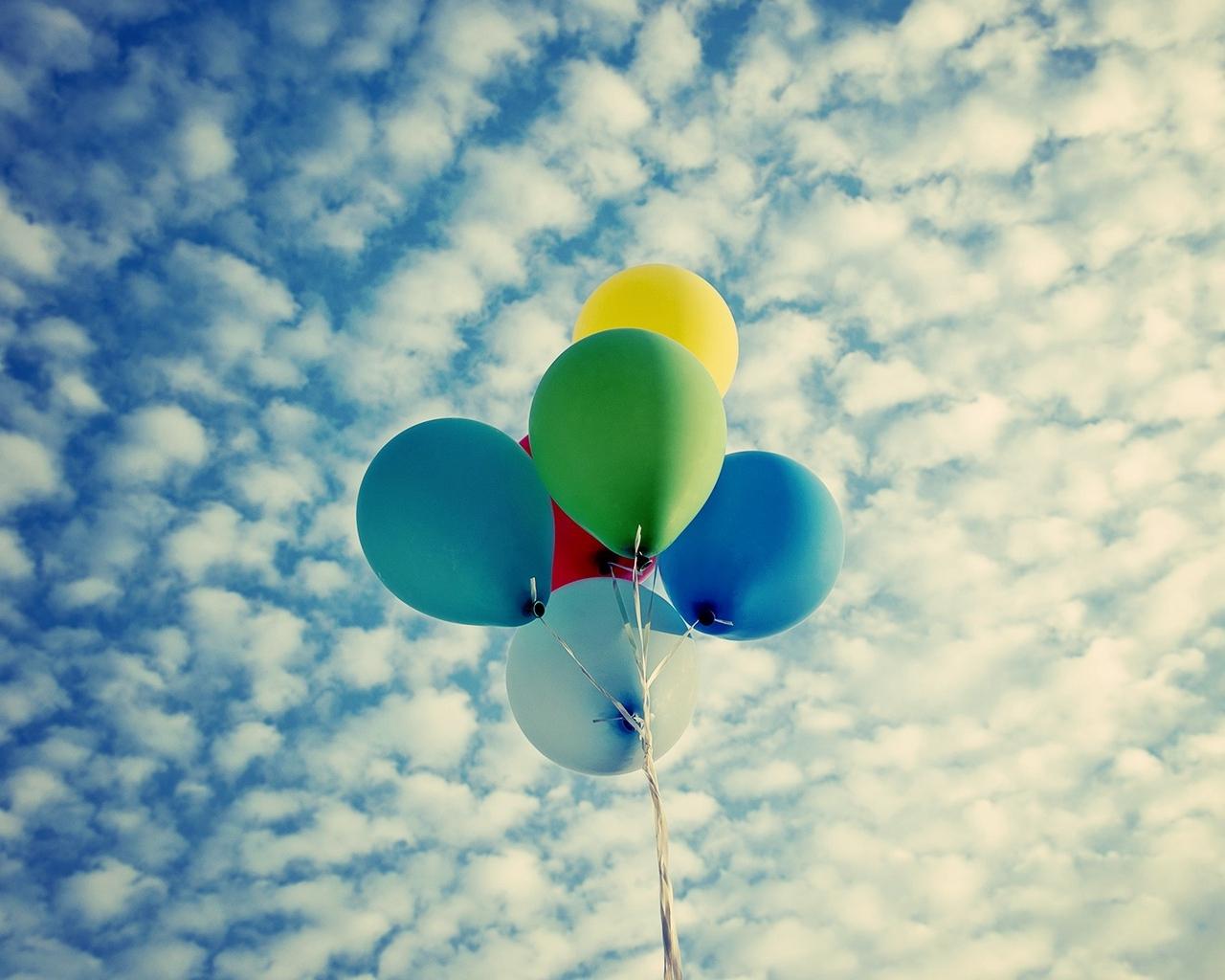 Balloons Wallpapers - Top Free Balloons Backgrounds - WallpaperAccess