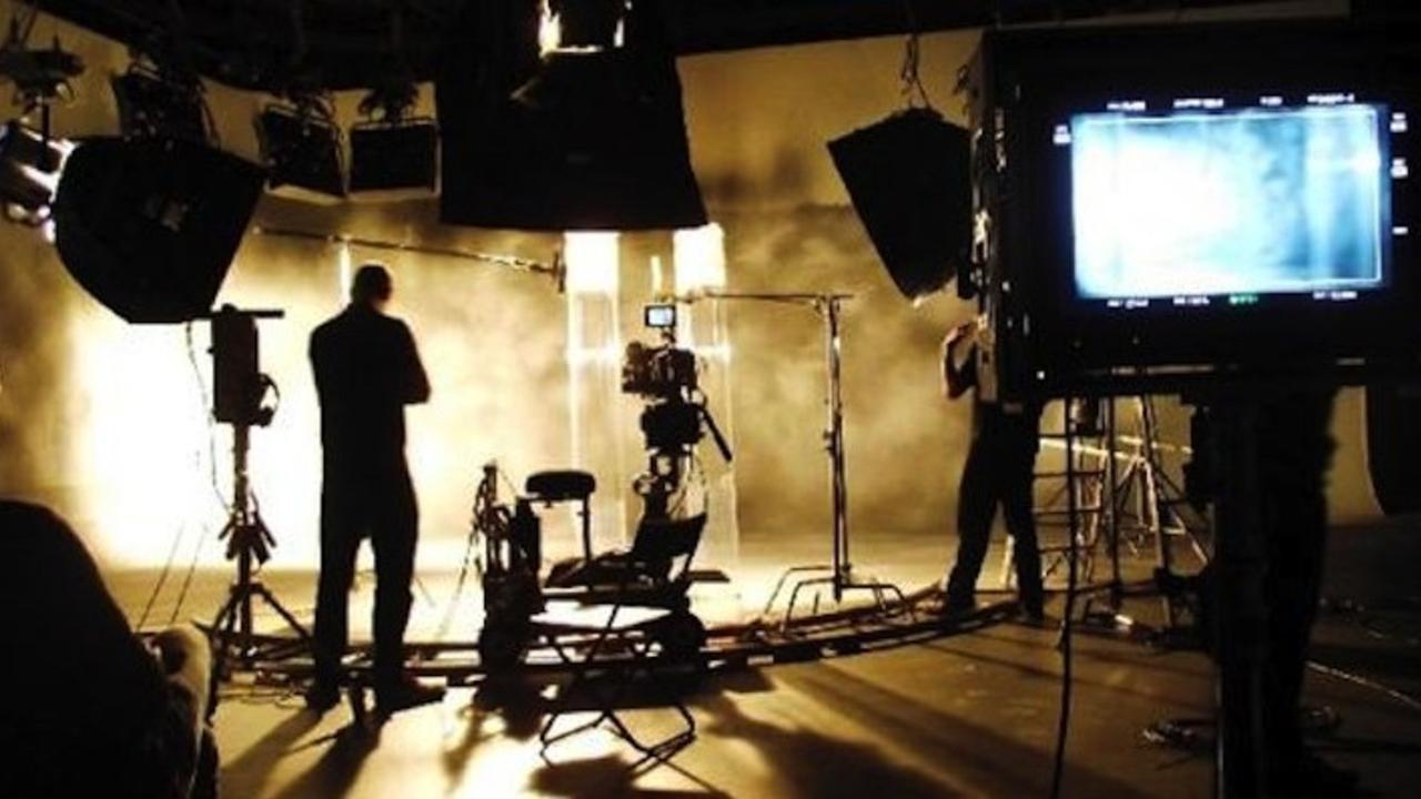 Movie Studio Wallpapers - Top Free Movie Studio Backgrounds ...