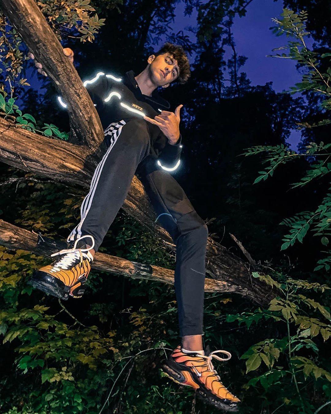 Inoxtag Wallpapers - Top Free Inoxtag Backgrounds - WallpaperAccess