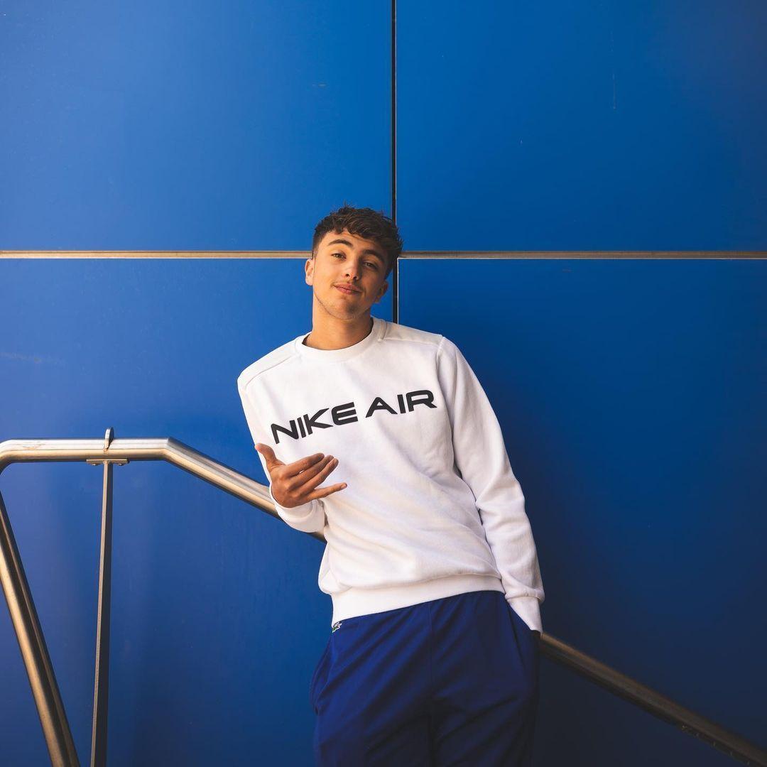 Inoxtag Wallpapers - Top Free Inoxtag Backgrounds - WallpaperAccess