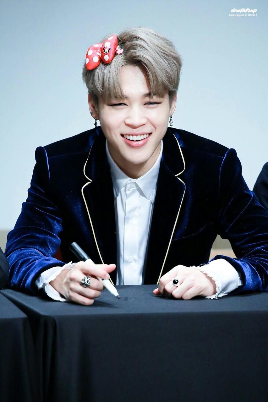 Jimin Smile Wallpapers - Top Free Jimin Smile Backgrounds - WallpaperAccess