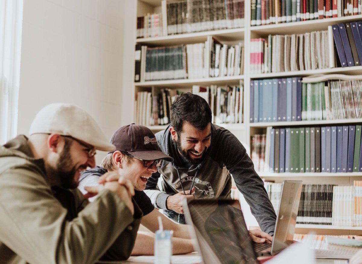 College Student Wallpapers - Top Free College Student Backgrounds ...