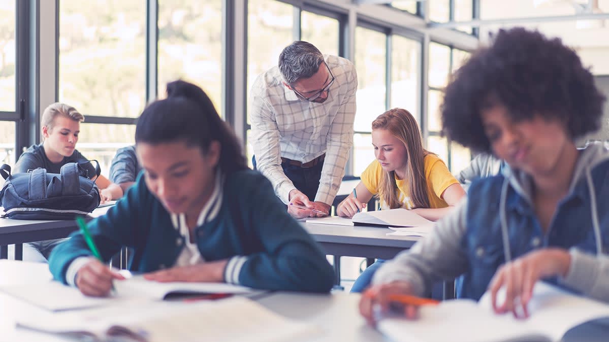 College Student Wallpapers - Top Free College Student Backgrounds ...