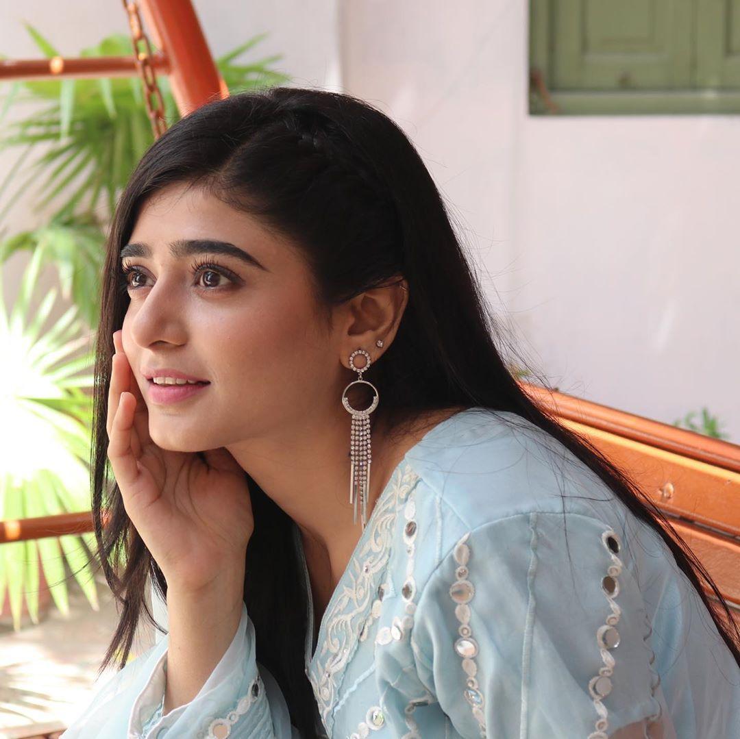 Sehar Khan Wallpapers - Top Free Sehar Khan Backgrounds - WallpaperAccess