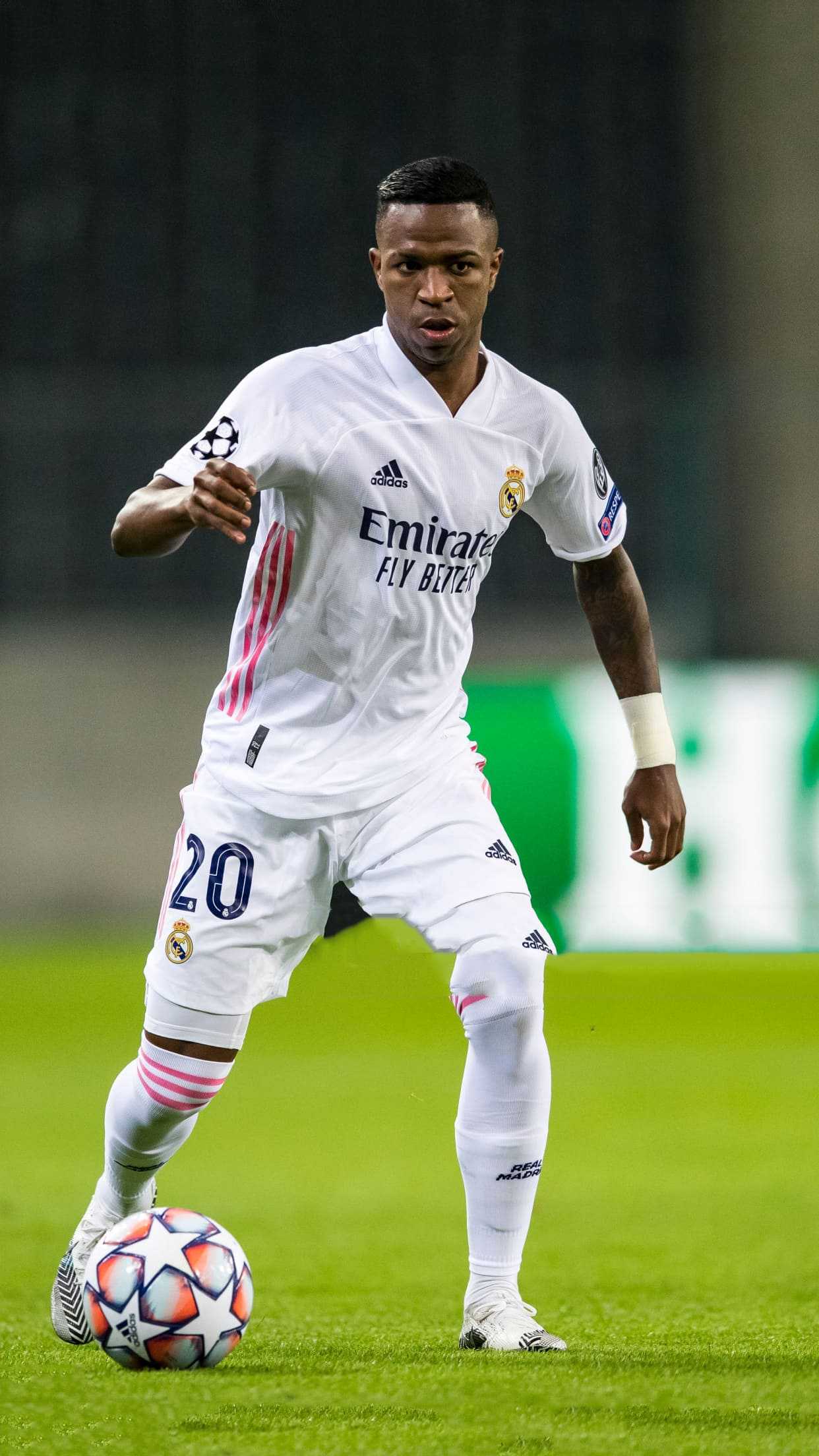 Vini Jr Wallpapers - Top Free Vini Jr Backgrounds - WallpaperAccess