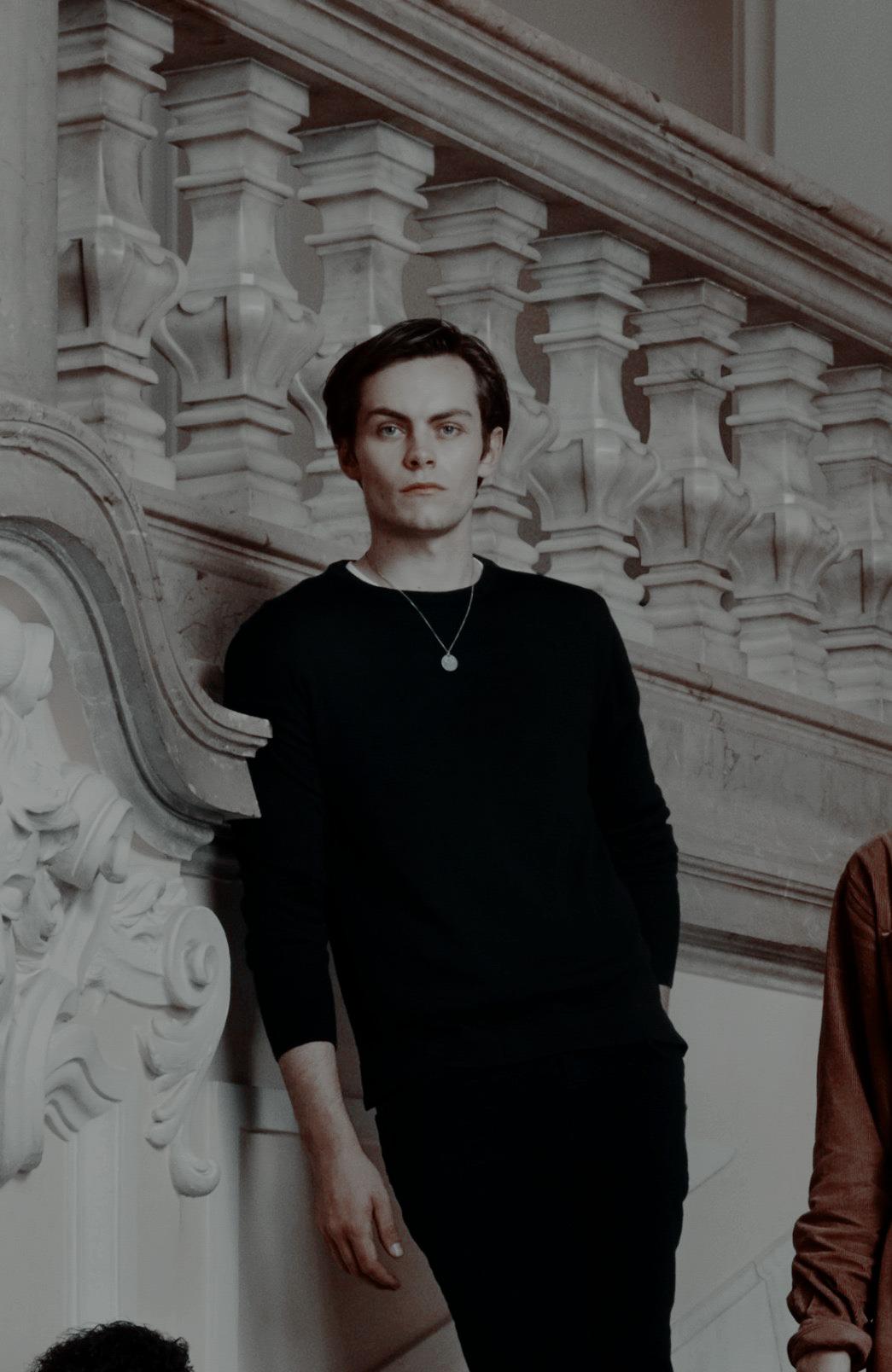 Kaz Brekker Wallpapers - Top Free Kaz Brekker Backgrounds - WallpaperAccess