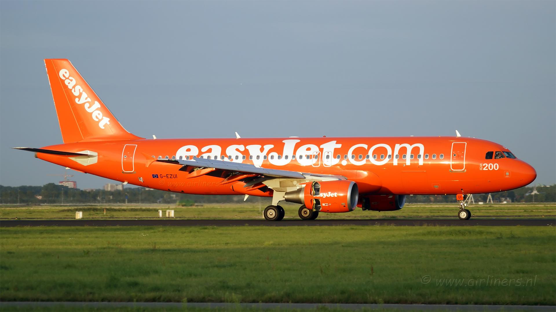 EasyJet Wallpapers - Top Free EasyJet Backgrounds - WallpaperAccess