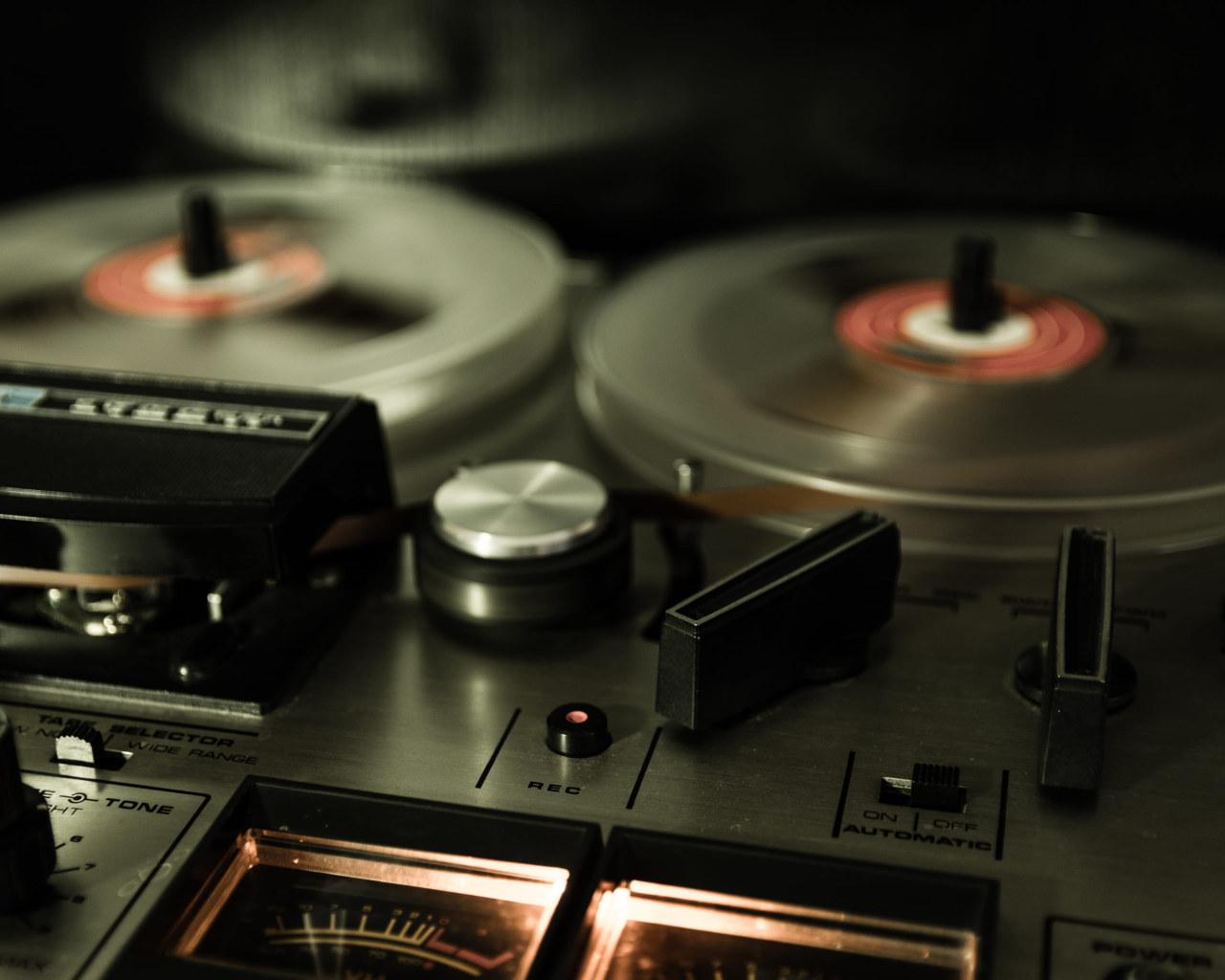Tape Recorder Wallpapers - Top Free Tape Recorder Backgrounds ...