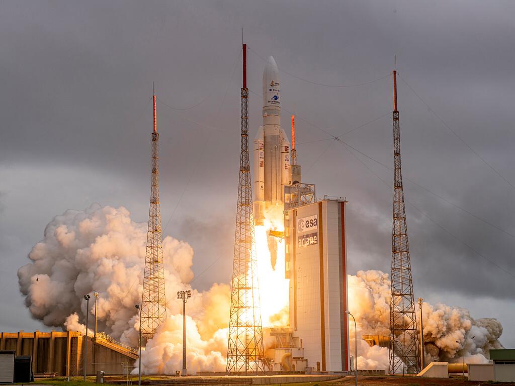 Ariane 5 Wallpapers - Top Free Ariane 5 Backgrounds - WallpaperAccess