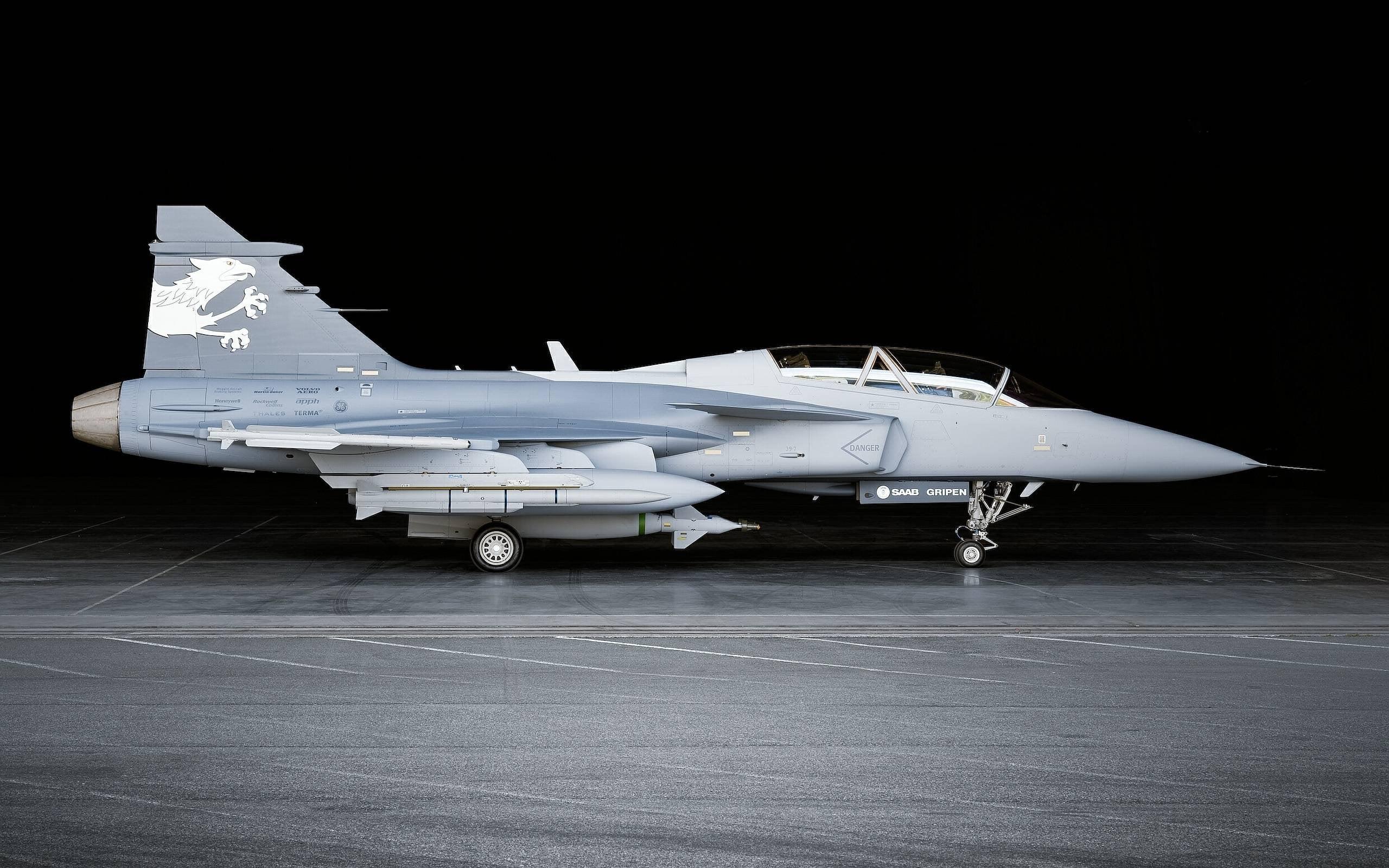 Saab JAS 39 Gripen Wallpapers - Top Free Saab JAS 39 Gripen Backgrounds ...