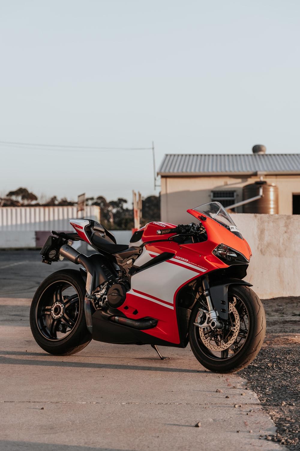 Superbikes Wallpapers - Top Free Superbikes Backgrounds - WallpaperAccess