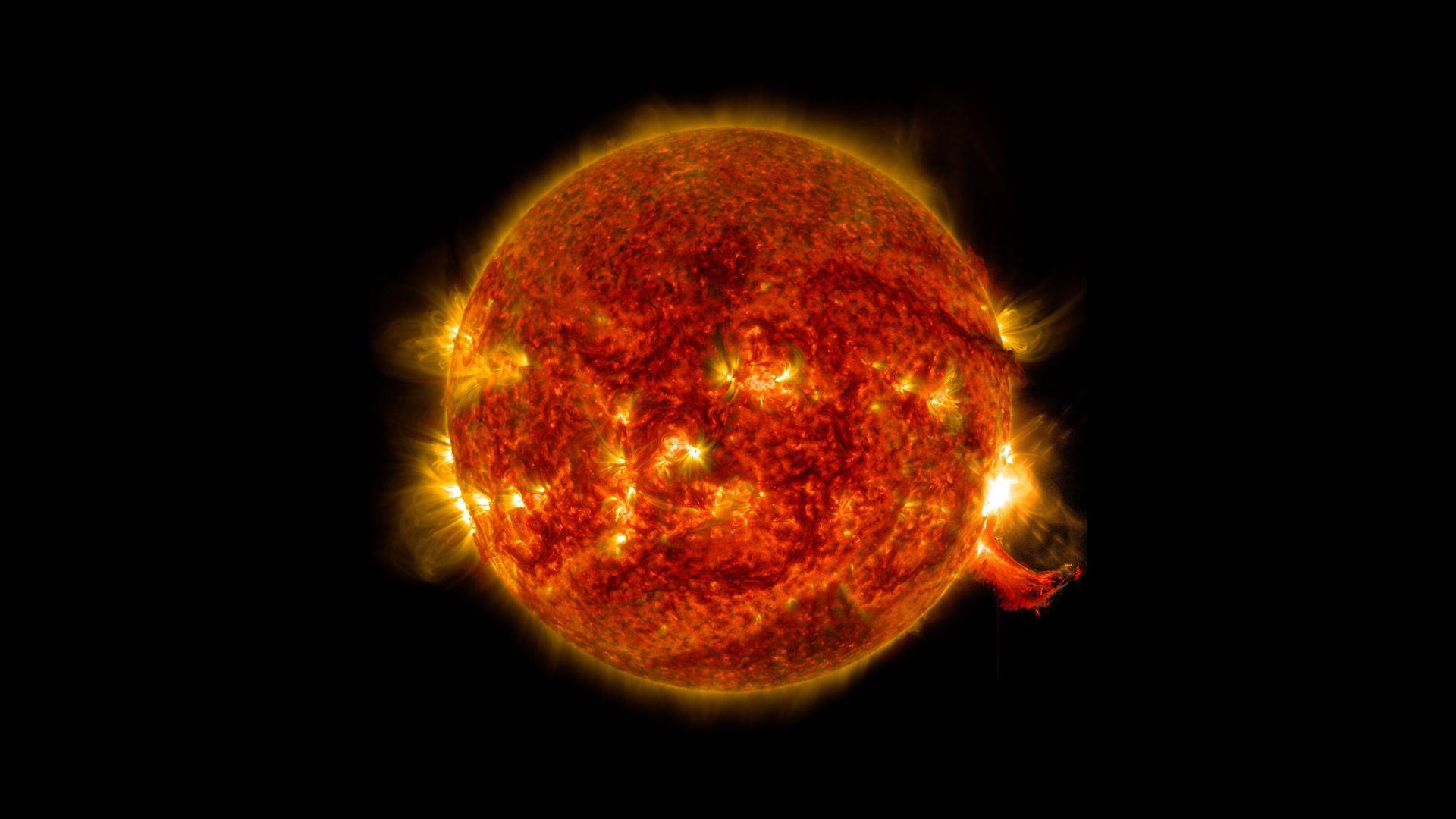 Solar Flare Wallpapers - Top Free Solar Flare Backgrounds - WallpaperAccess