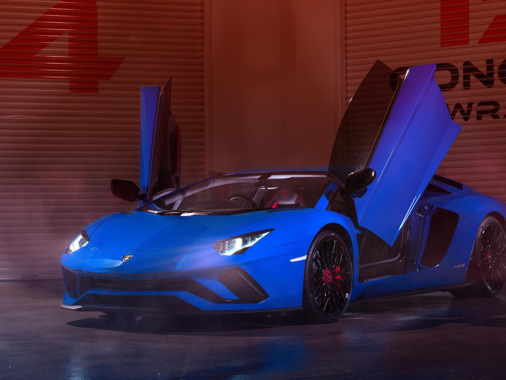 Neon Blue Lamborghini Wallpapers - Top Free Neon Blue Lamborghini ...