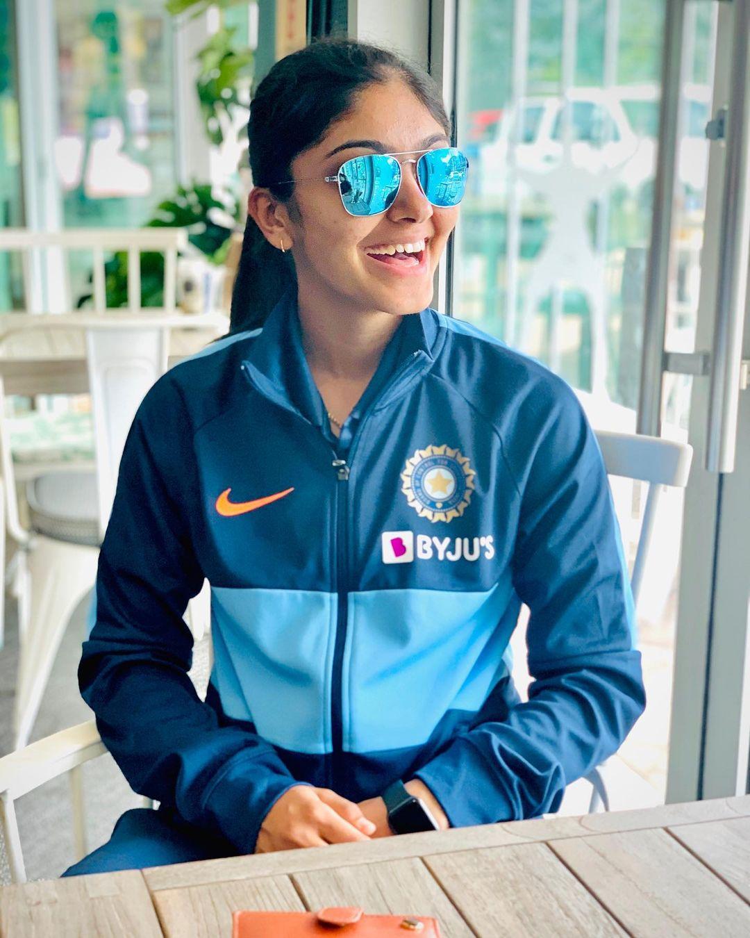 Harleen Deol Wallpapers - Top Free Harleen Deol Backgrounds ...