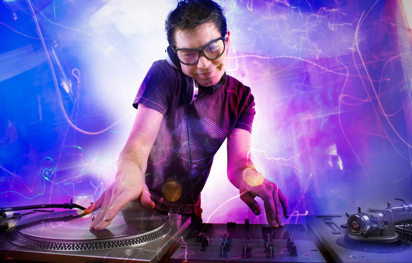 Male DJ Wallpapers - Top Free Male DJ Backgrounds - WallpaperAccess