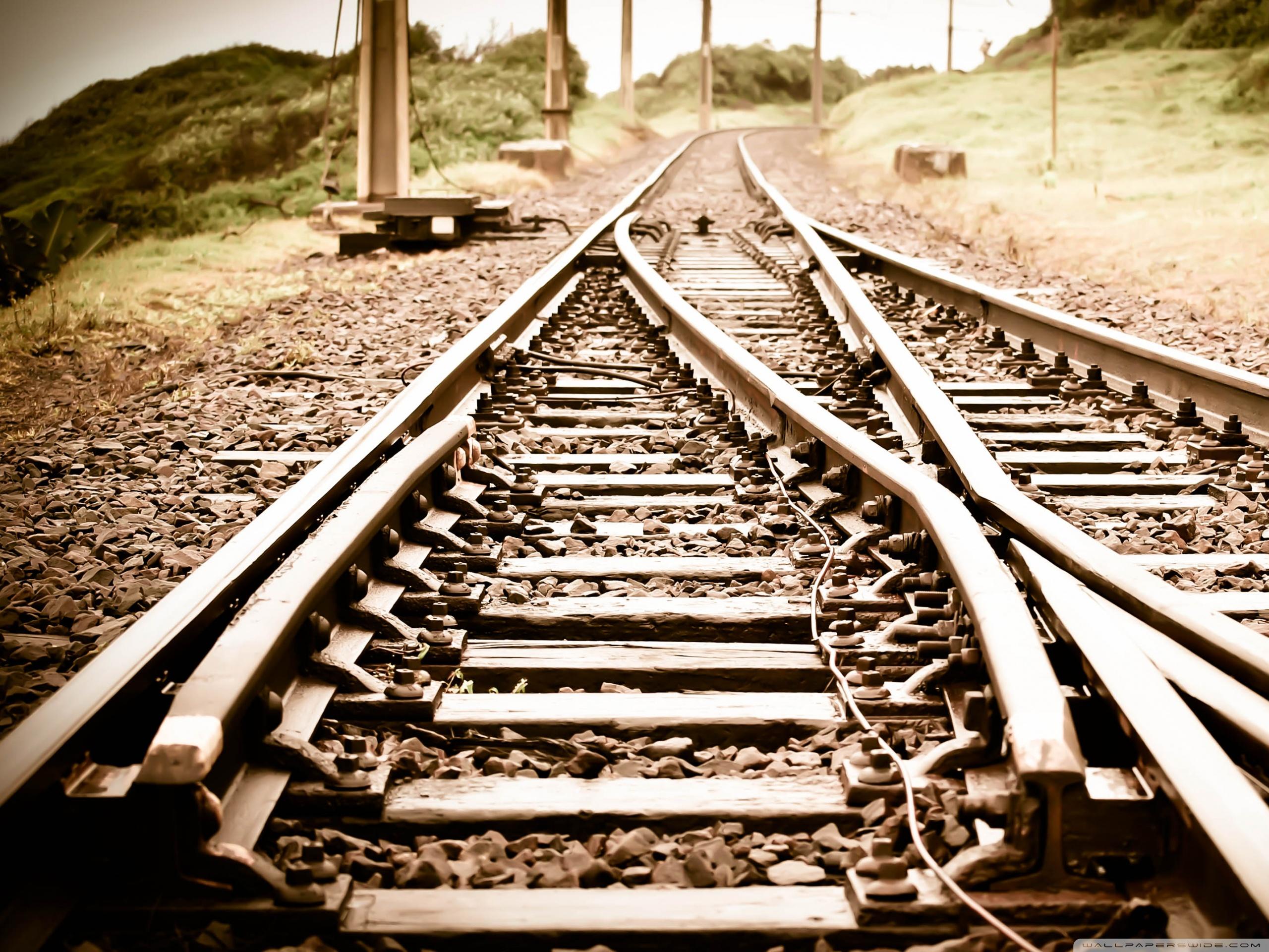 Train Track Wallpapers - Top Free Train Track Backgrounds - WallpaperAccess