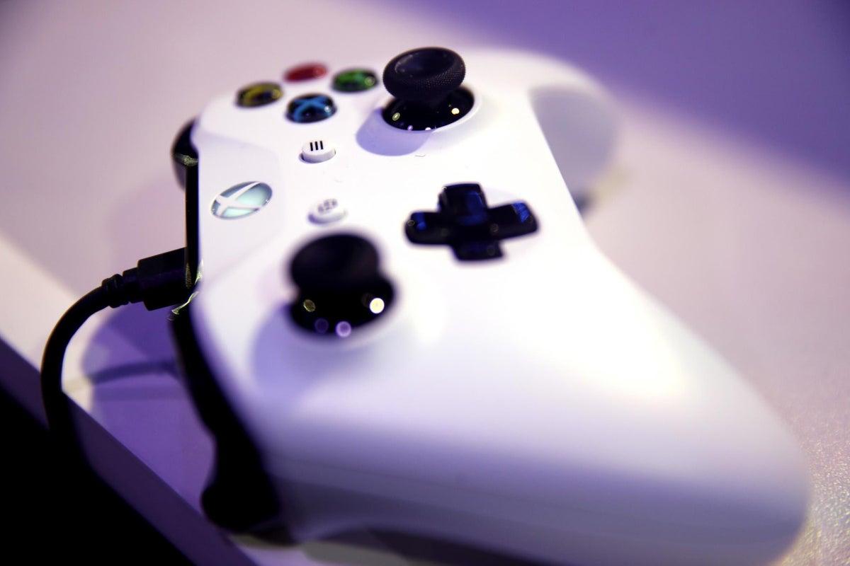 Broken Xbox Controller Wallpapers - Top Free Broken Xbox Controller ...