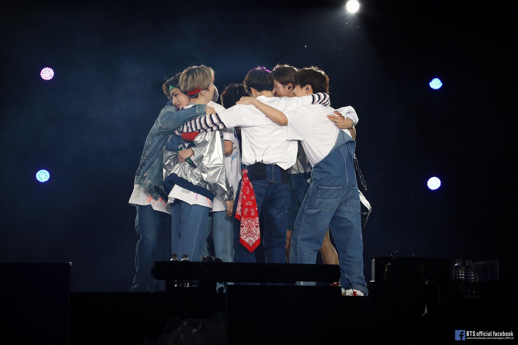 BTS On Stage Computer Wallpapers - Top Free BTS On Stage Computer ...