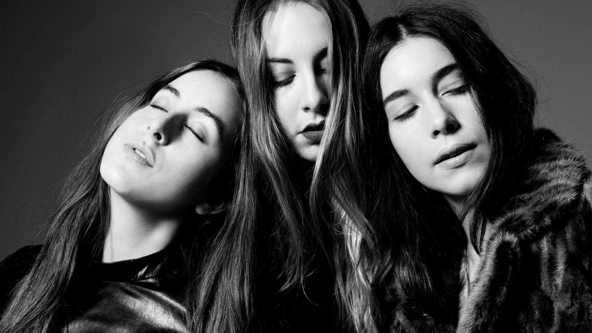 Haim Wallpapers - Top Free Haim Backgrounds - WallpaperAccess