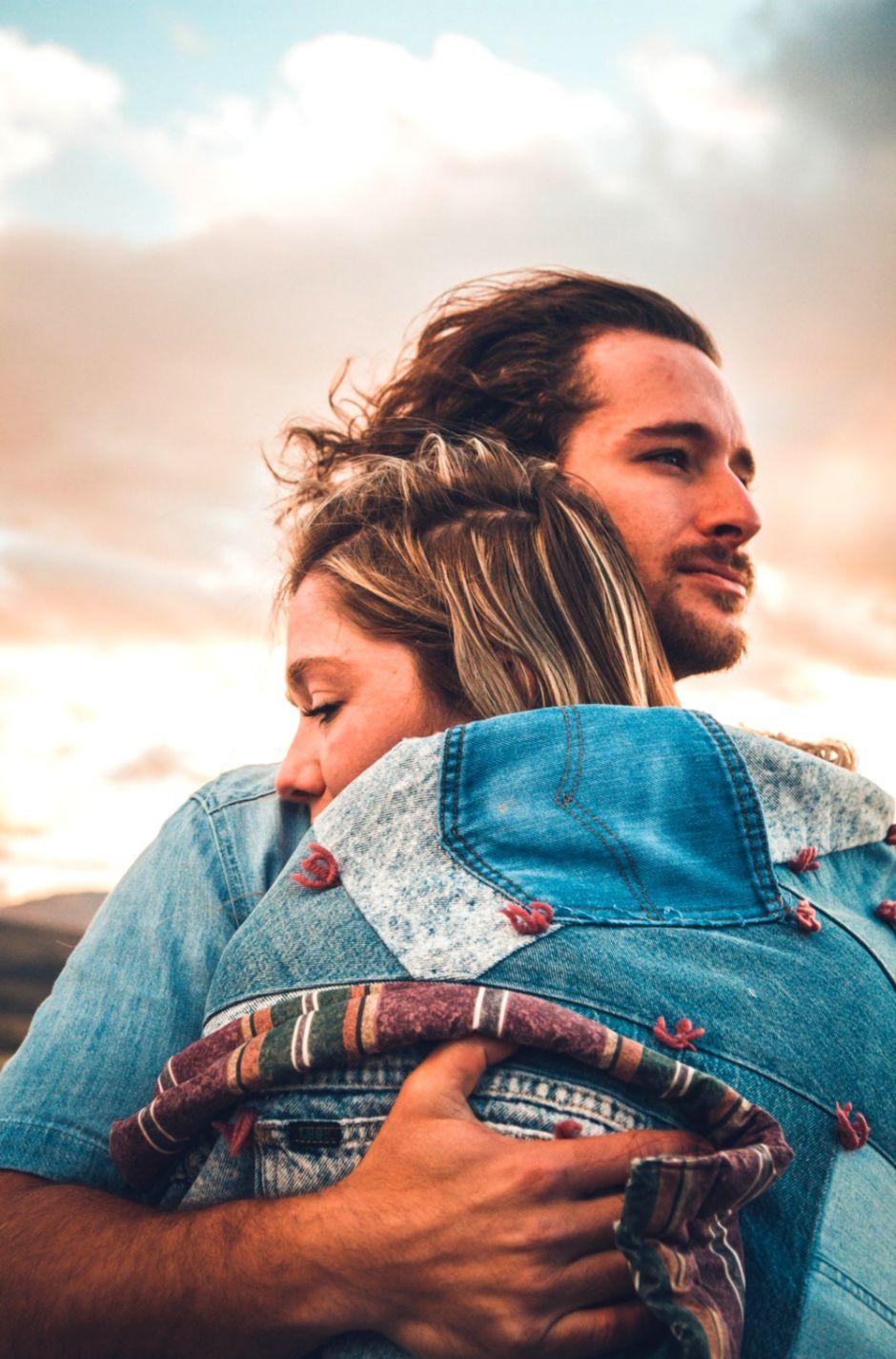 Love Hug Wallpapers - Top Free Love Hug Backgrounds - WallpaperAccess