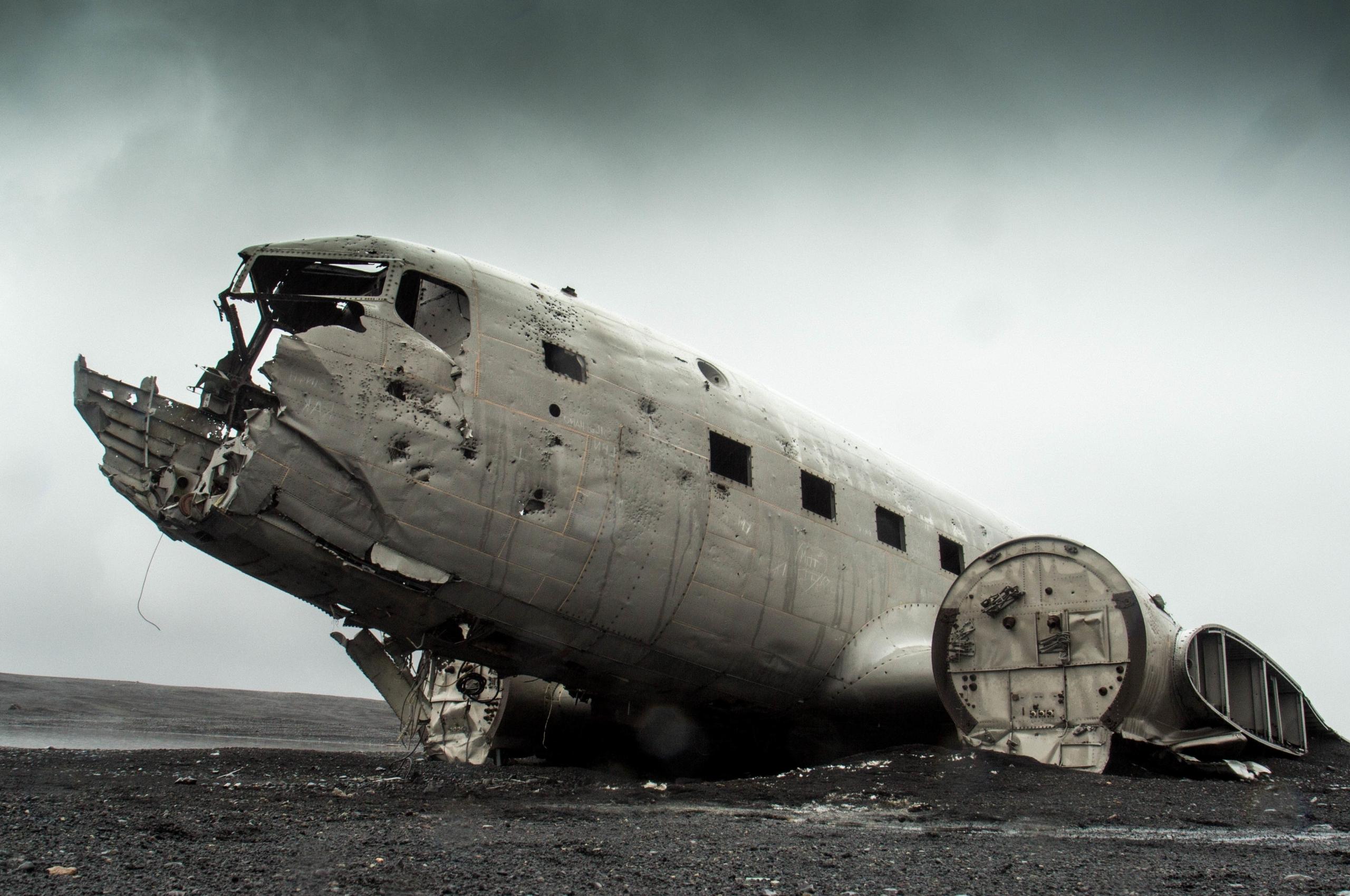 Airplane Crash Wallpapers - Top Free Airplane Crash Backgrounds ...