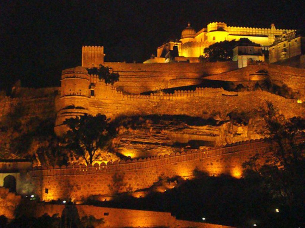 Kumbhalgarh Wallpapers - Top Free Kumbhalgarh Backgrounds - WallpaperAccess