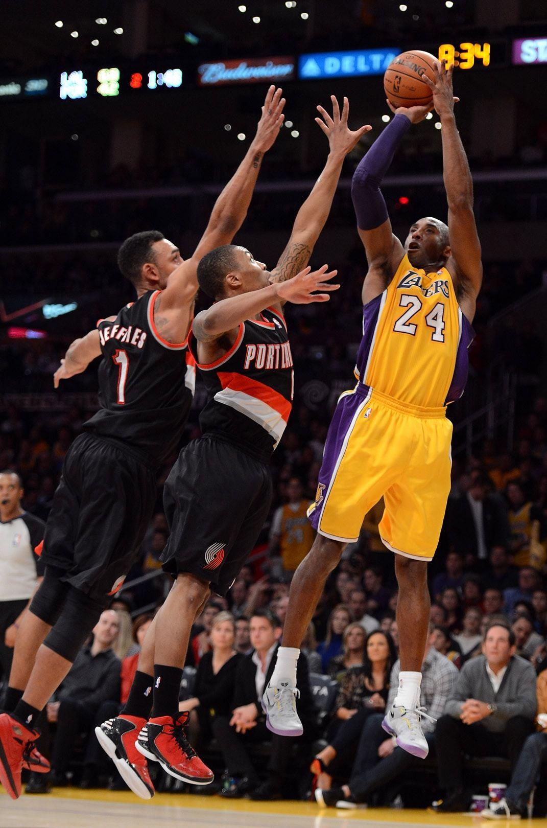 Kobe Bryant Fadeaway Wallpapers - Top Free Kobe Bryant Fadeaway ...
