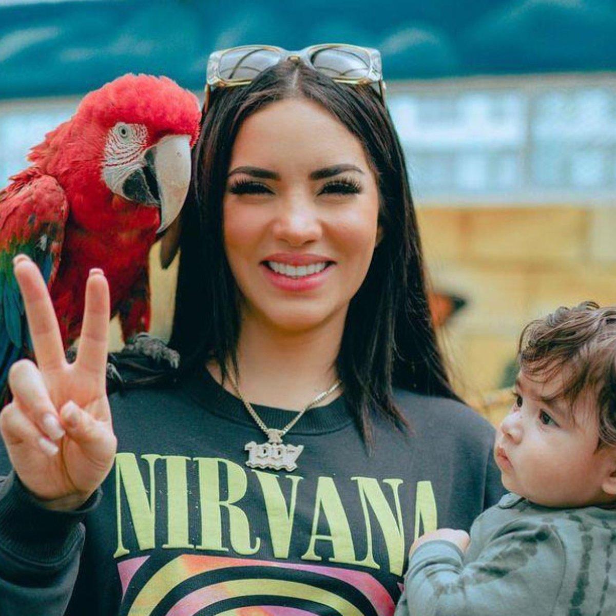 Kimberly Loaiza Wallpapers - Top Free Kimberly Loaiza Backgrounds ...