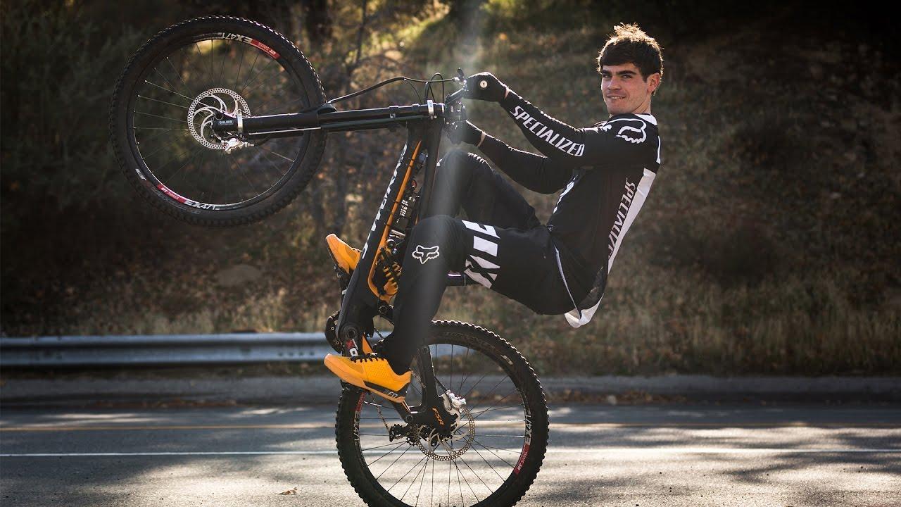 Loic Bruni Wallpapers - Top Free Loic Bruni Backgrounds - WallpaperAccess